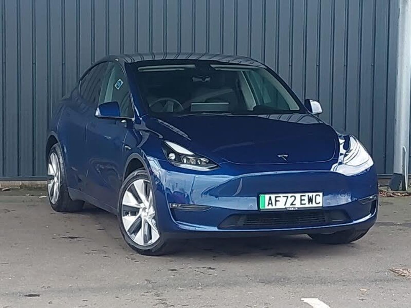 Used 2022 TESLA MODEL Y LONG RANGE AWD for sale - PistonHeads UK
