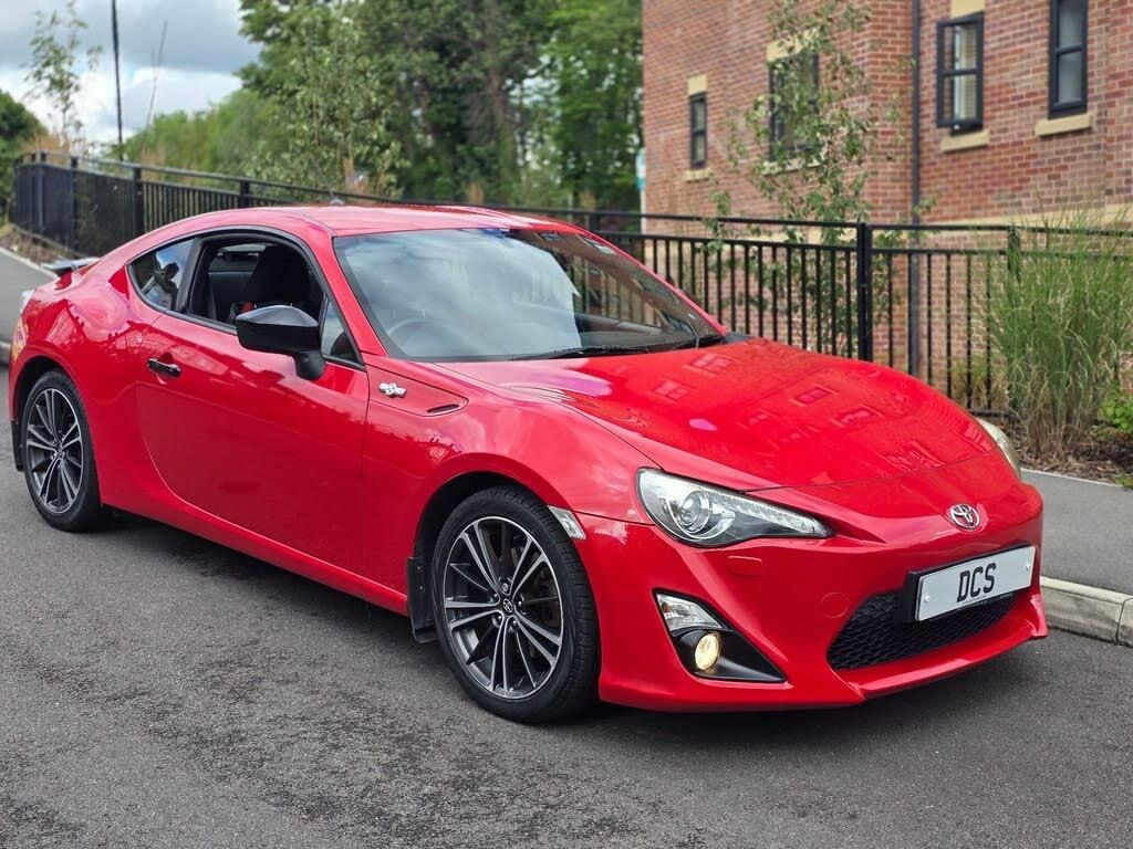 Used 2012 TOYOTA GT86 for sale - PistonHeads UK