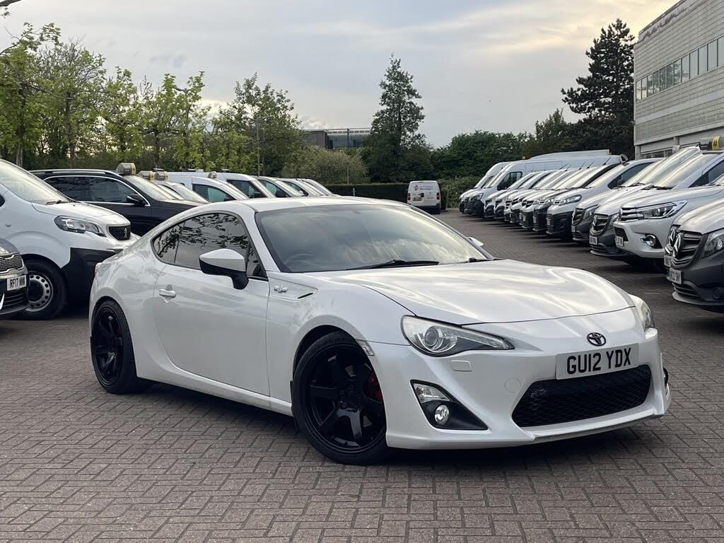 Used 2012 TOYOTA GT86 for sale - PistonHeads UK