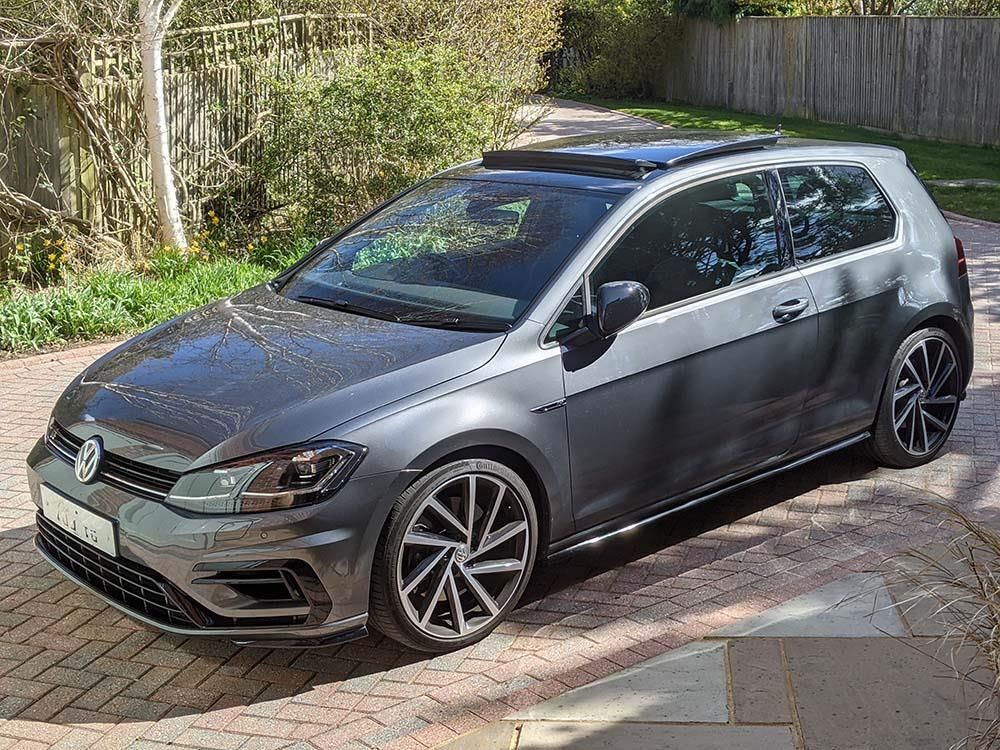 Used 2.0 TSI R 2dr Petrol DSG 4Motion Euro 6 (s/s) (370 ps) for sale ...