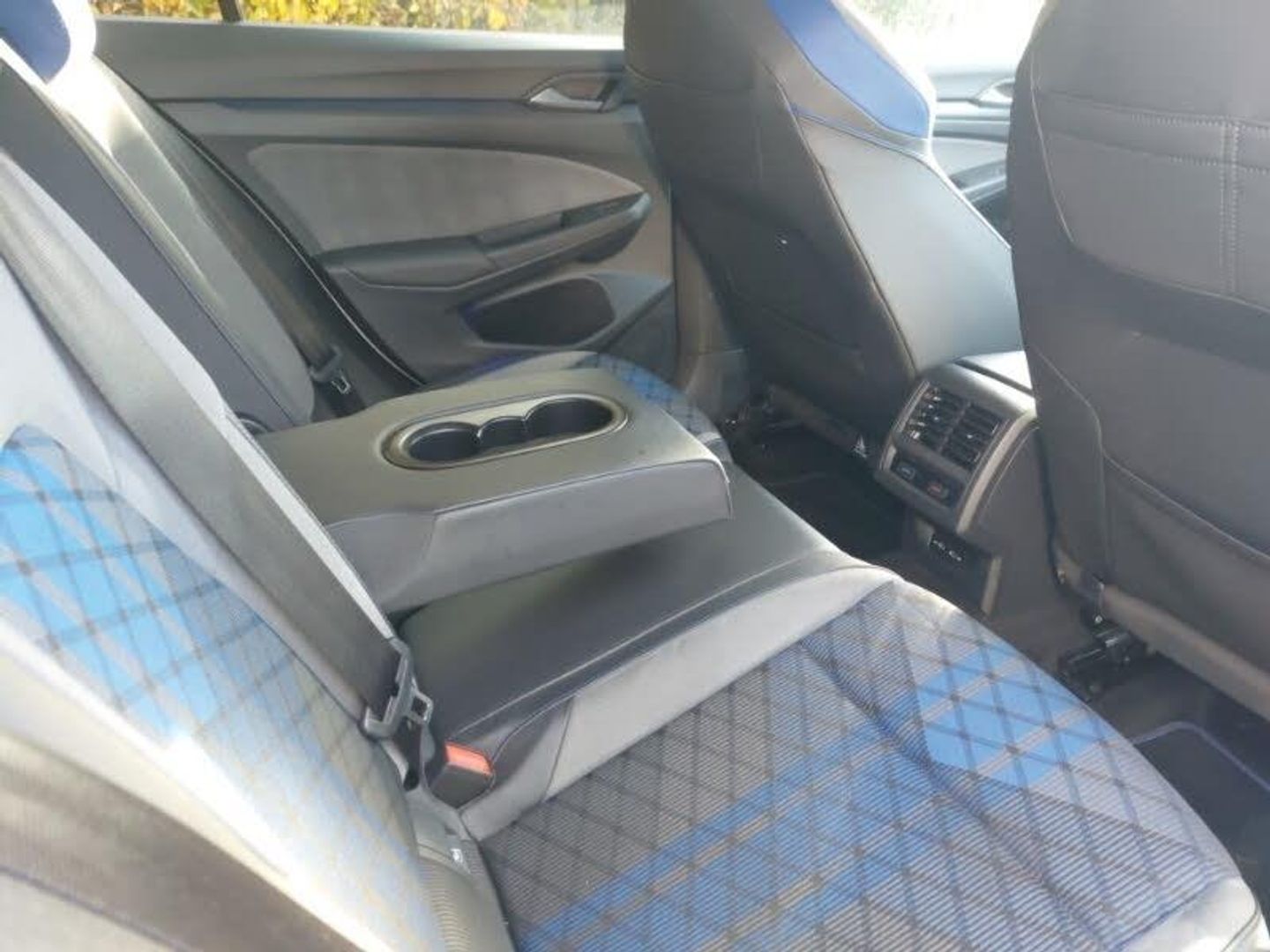 Used 2021 VOLKSWAGEN GOLF R TSI 4MOTION S-A for sale - PistonHeads UK