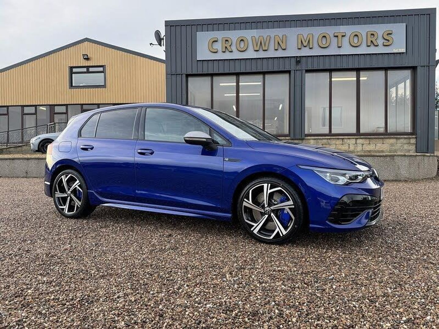 Used 2023 VOLKSWAGEN GOLF R TSI 4MOTION S-A for sale - PistonHeads UK