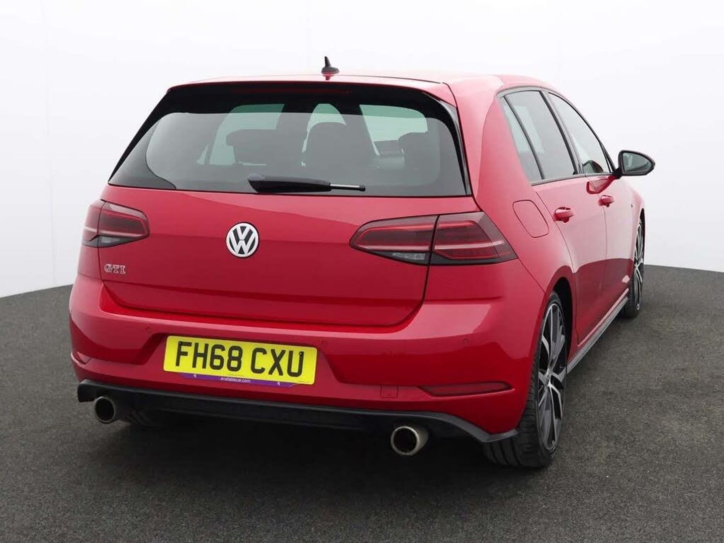 Used 2019 VOLKSWAGEN GOLF for sale - PistonHeads UK
