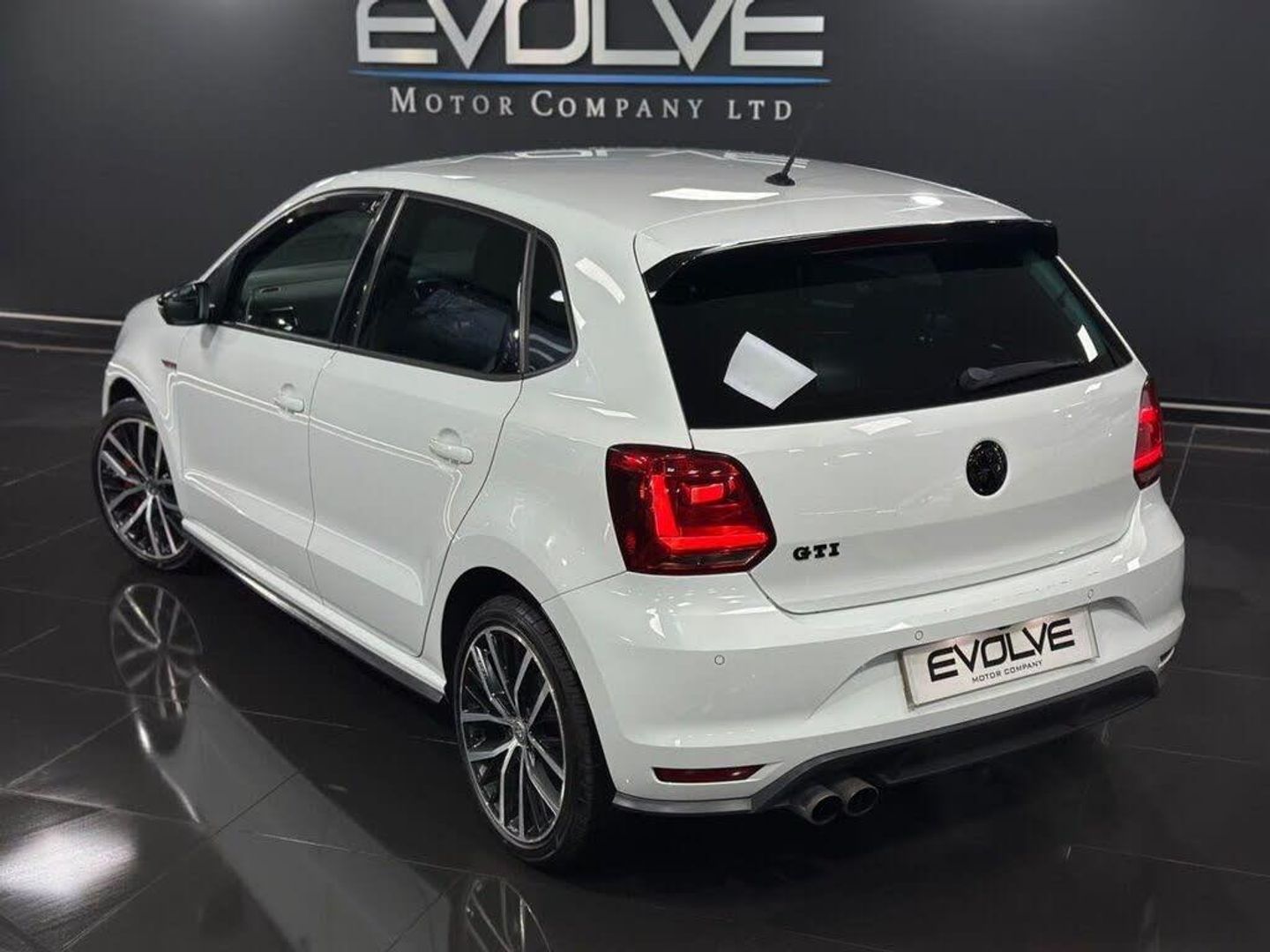 Used 2016 VOLKSWAGEN POLO for sale - PistonHeads UK